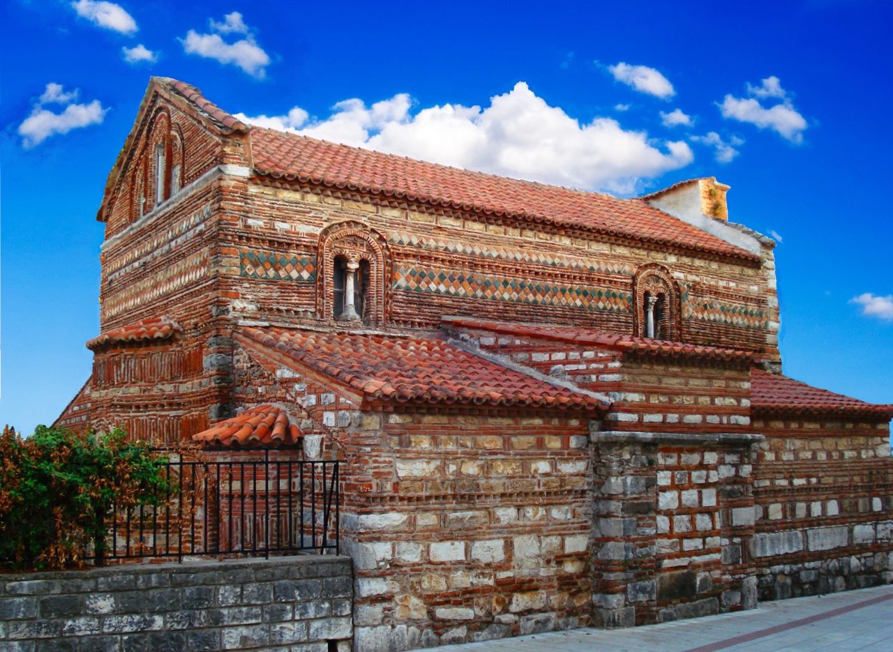 Arta, una ciudad rodeada de montañas - GreciaTour.com